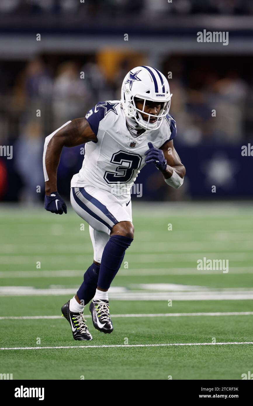 Dallas Cowboys wide receiver Brandin Cooks (3) runs a pass route during ...