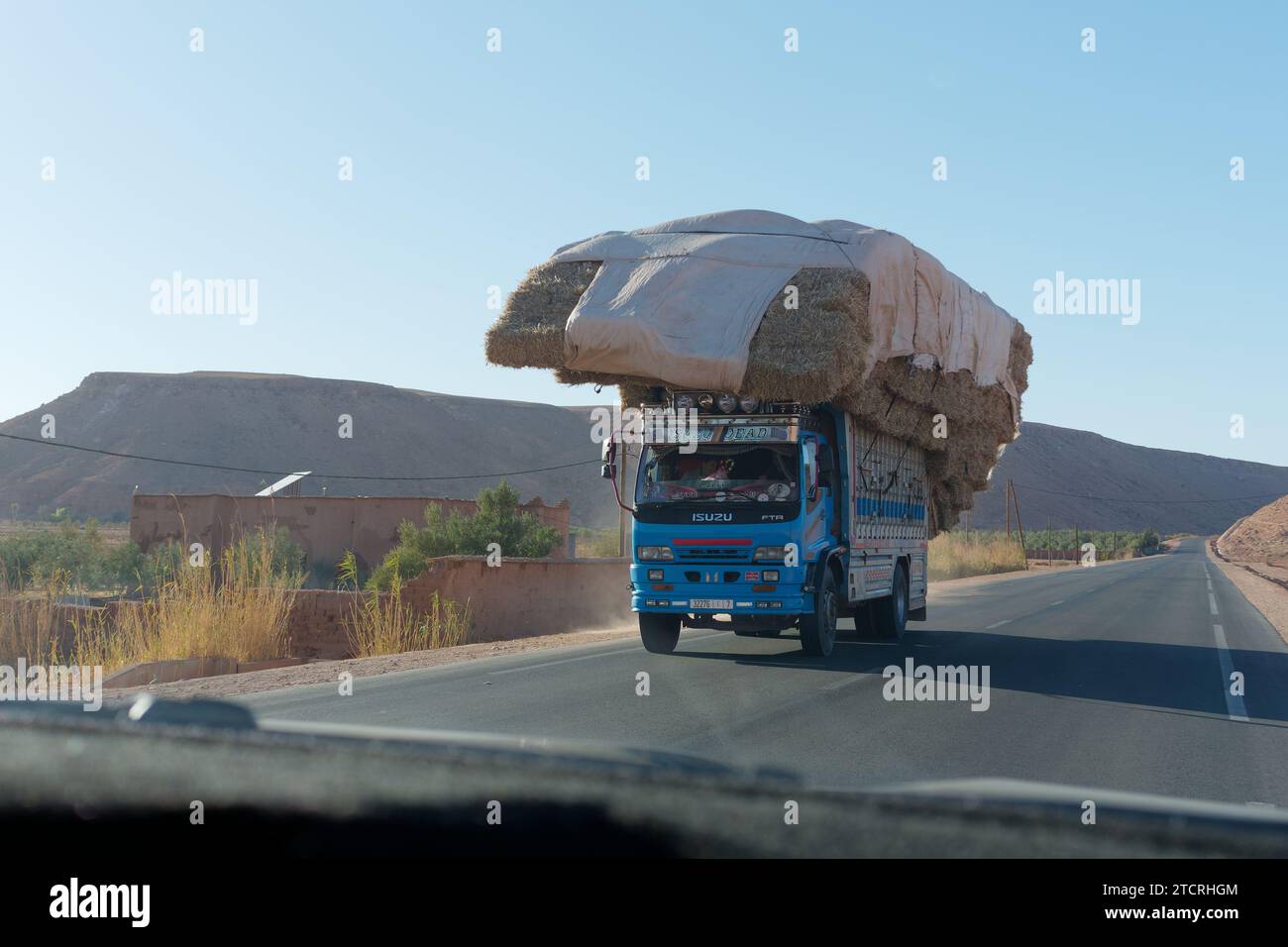 Lorry road haulage hi-res stock photography and images - Alamy