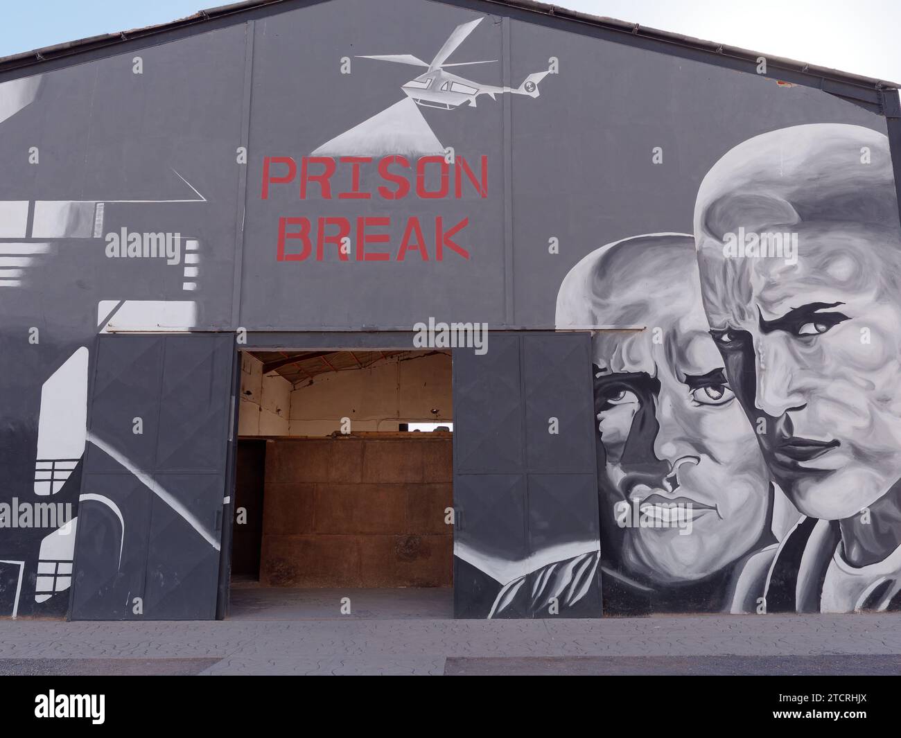 Studio break hi-res stock photography and images - Alamy