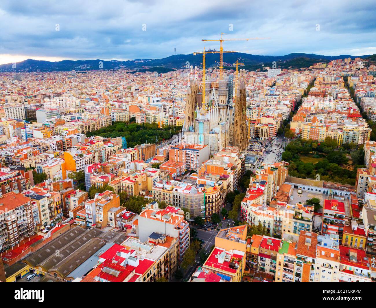 Eixample district, Sagrada Familia, Barcelona Stock Photo - Alamy
