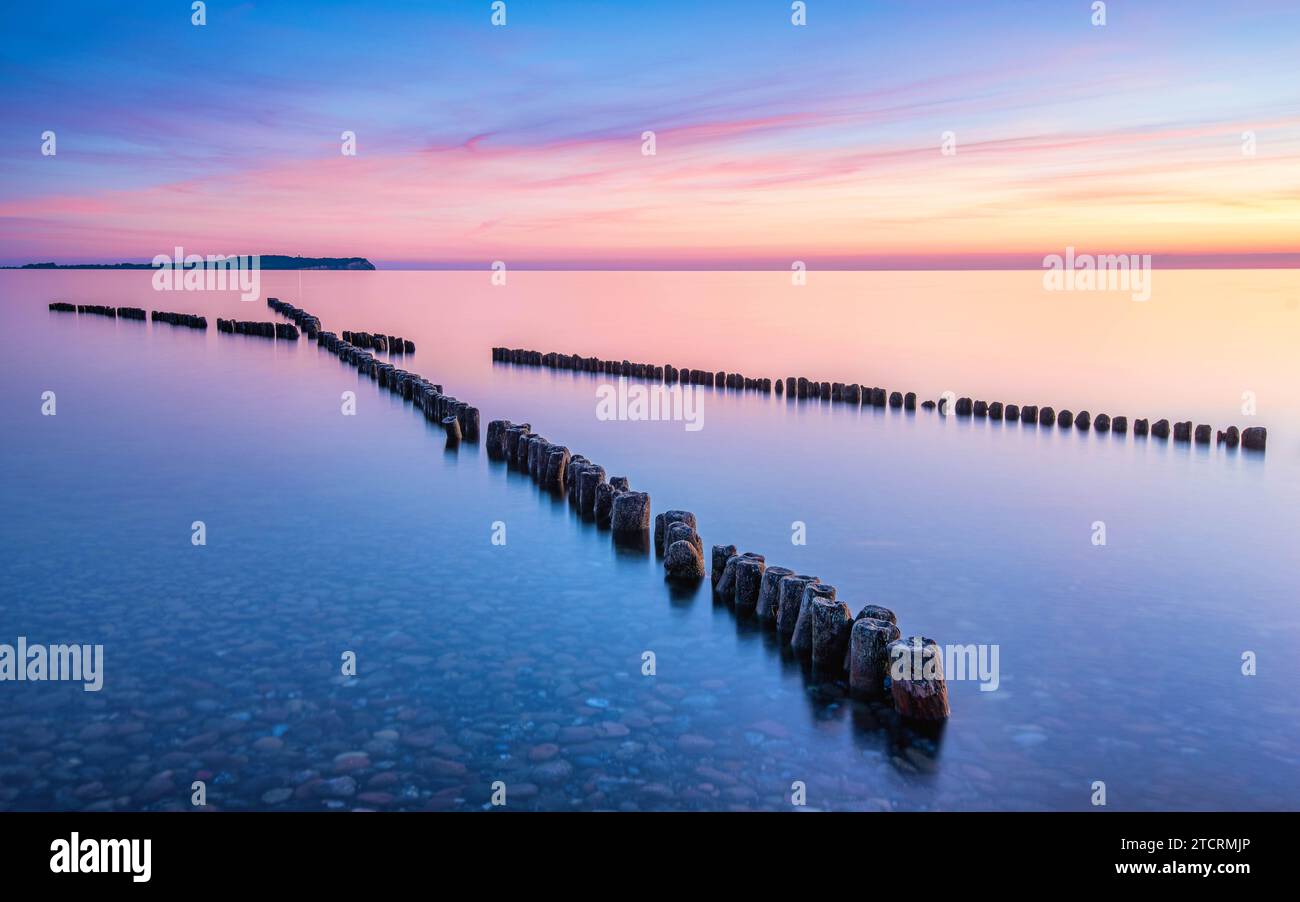 High wooden breakwaters in hi-res stock photography and images - Alamy