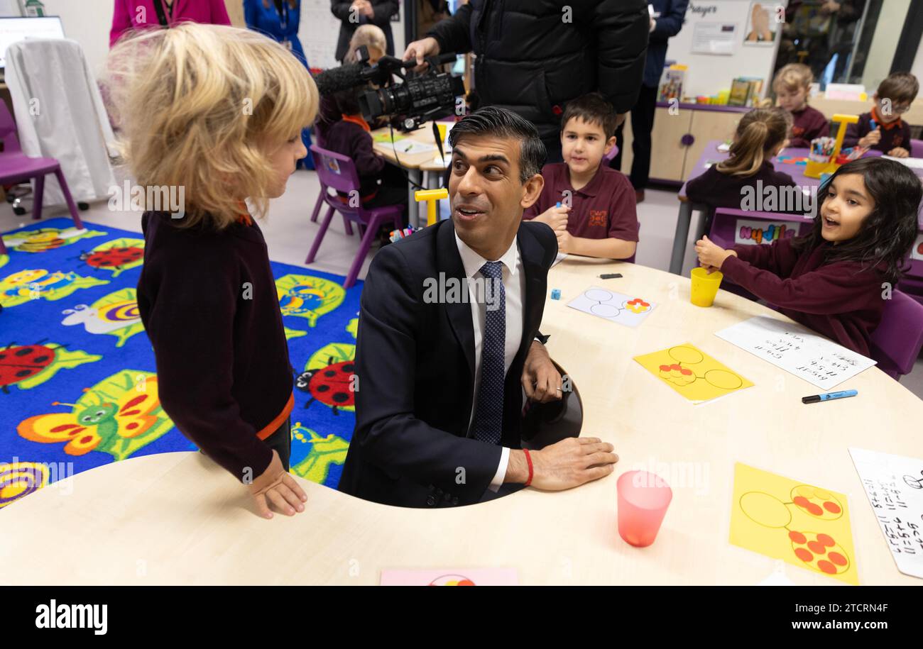 Prime Minister Rishi Sunak speaks to pupils in a year one maths class ...