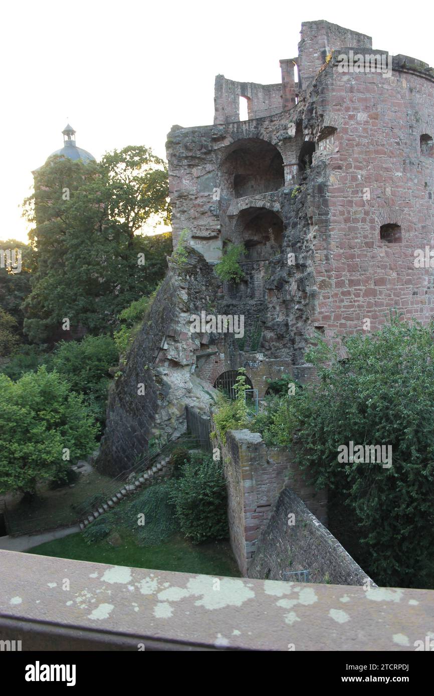 Schloss castle pulver turm gunpowder hi-res stock photography and ...