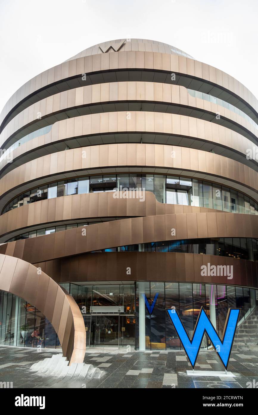 W hotel edinburgh sign hi-res stock photography and images - Alamy