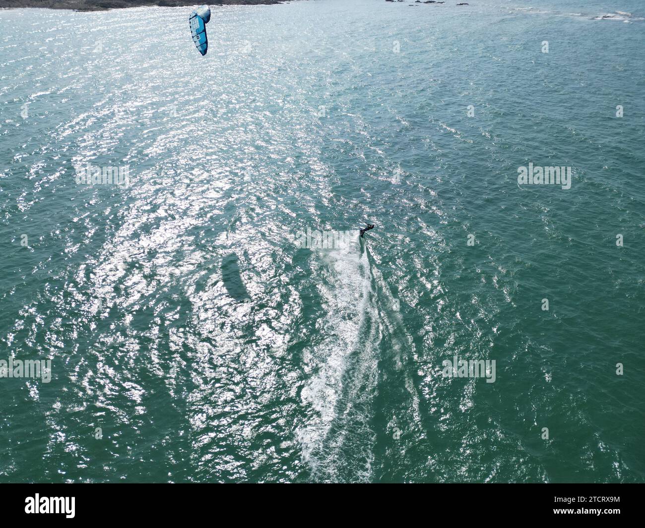 Aerial view ocean wave surfer hi-res stock photography and images - Alamy