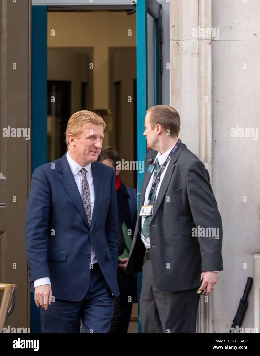 London,uk, 14th Dec 2023 Deputy Prime Minister Oliver Dowden is seen ...