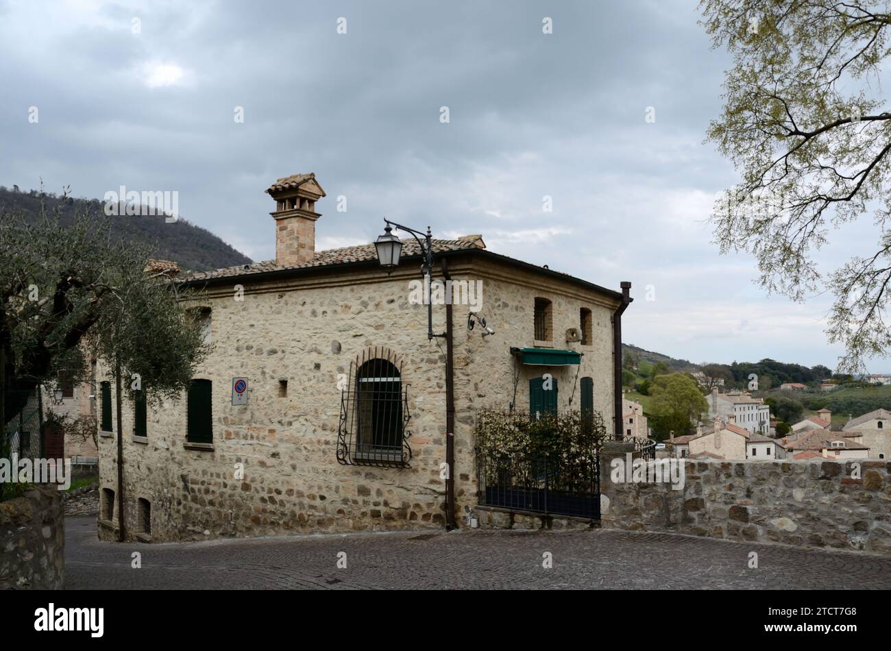 Petrarca arquà hi-res stock photography and images - Alamy