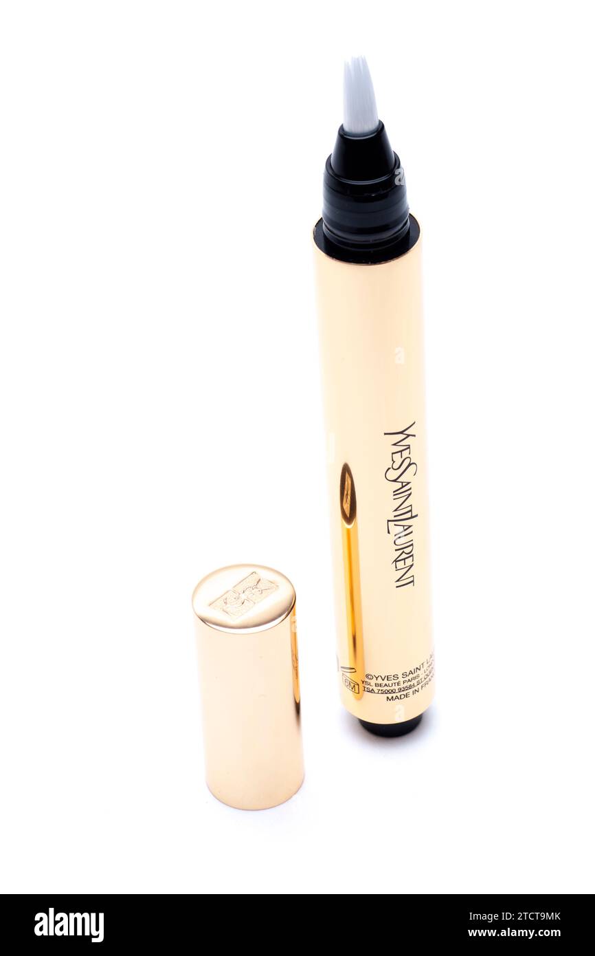 Yves Saint Laurent Touche Eclat Radiant Touch Illuminating Pen 2.5ml ...