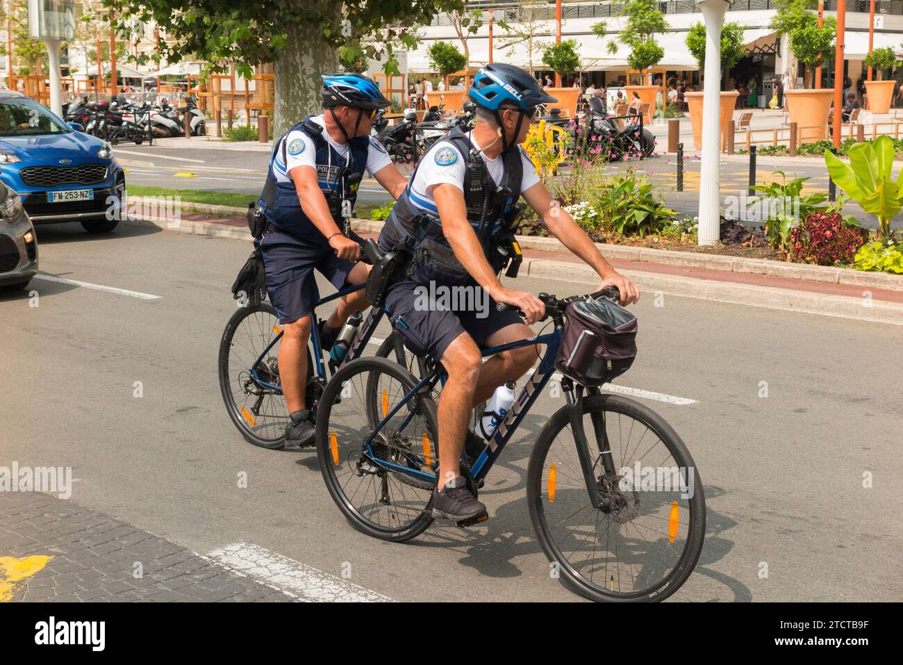 Cycling Municipal Police officers / Municipale Police of Cannes on ...