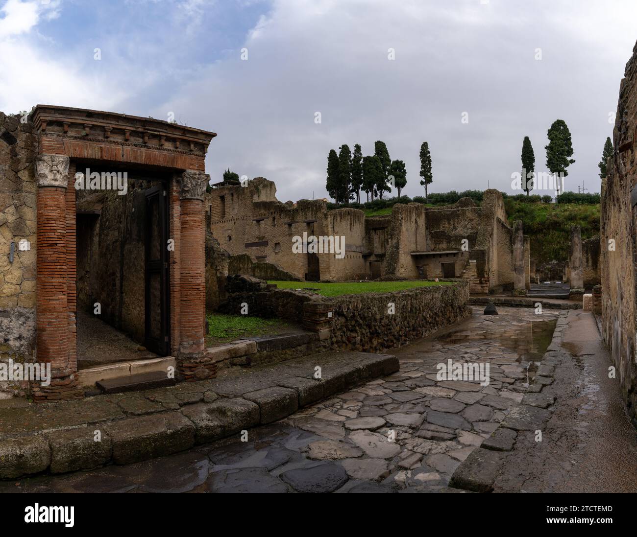Ercolano, Italy - 25 November, 2023: typical city street and houses in ...