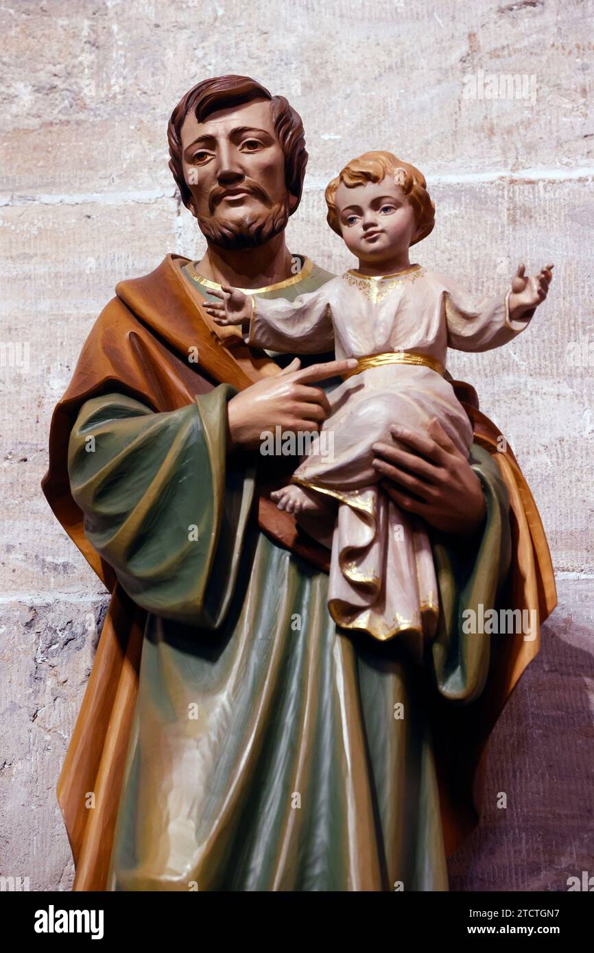 Jesus in the arms of st joseph hi-res stock photography and images - Alamy
