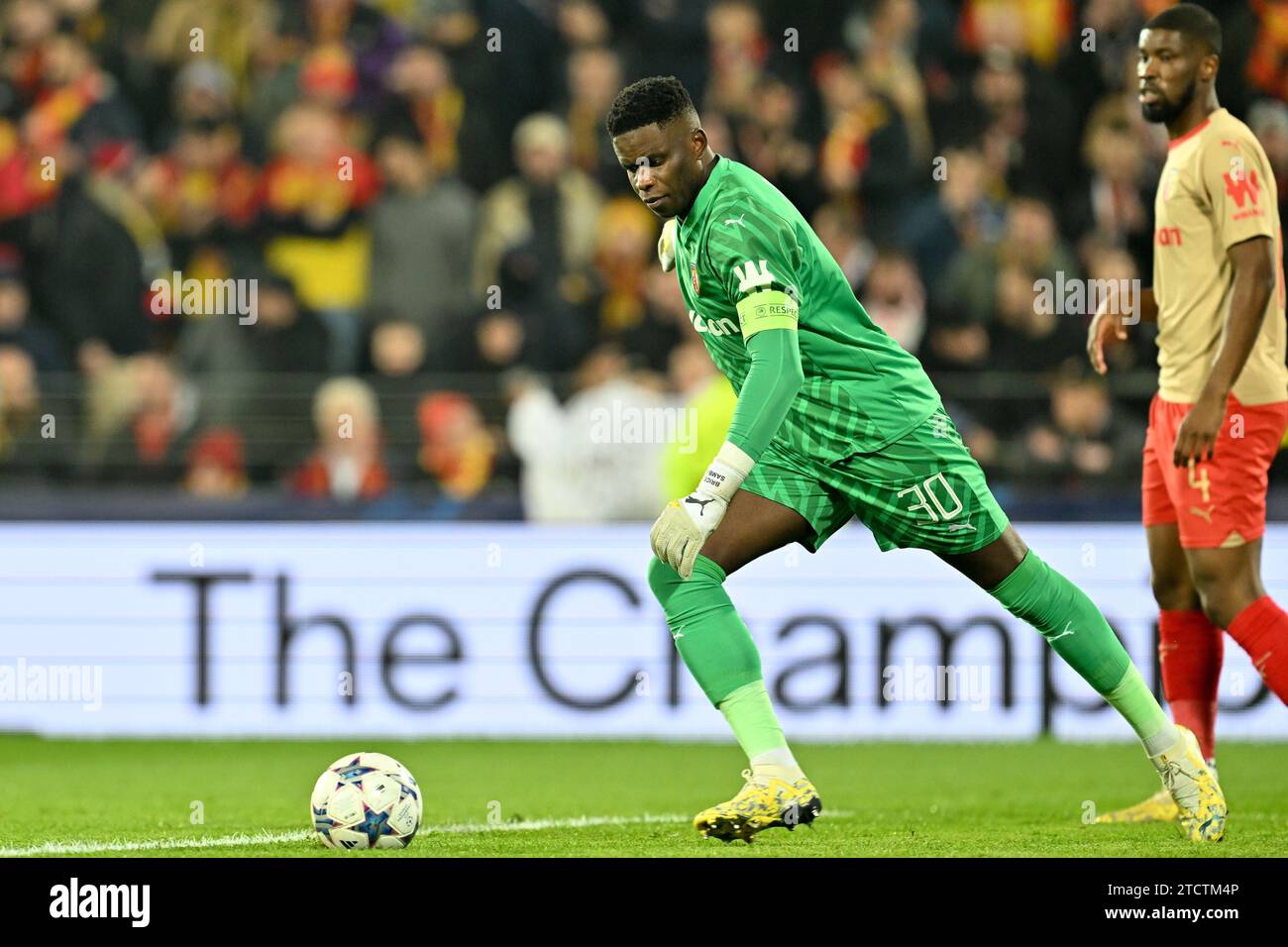 goalkeeper Brice Samba (30) of RC Lens pictured during the Uefa ...
