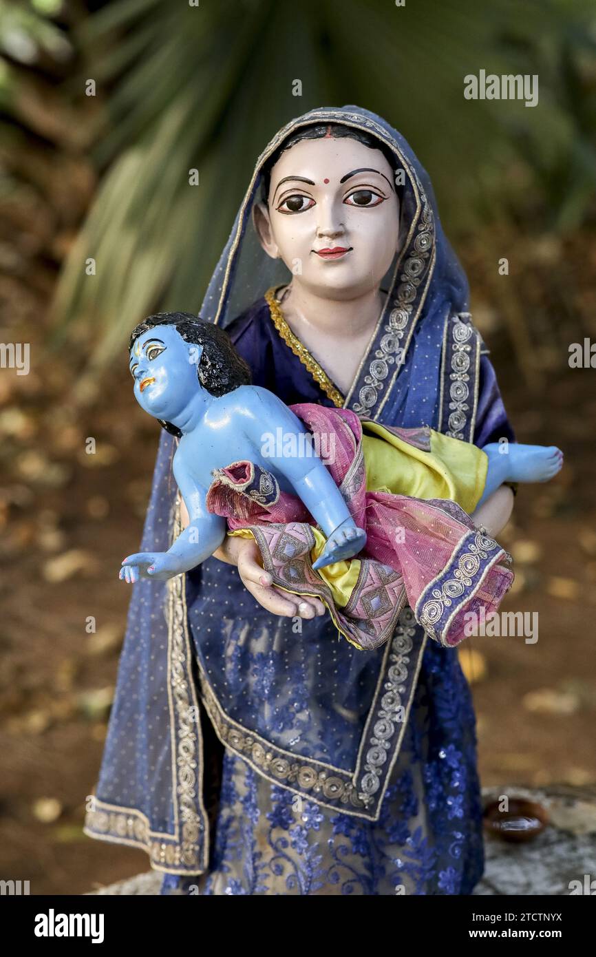 Child krishna hi-res stock photography and images - Alamy