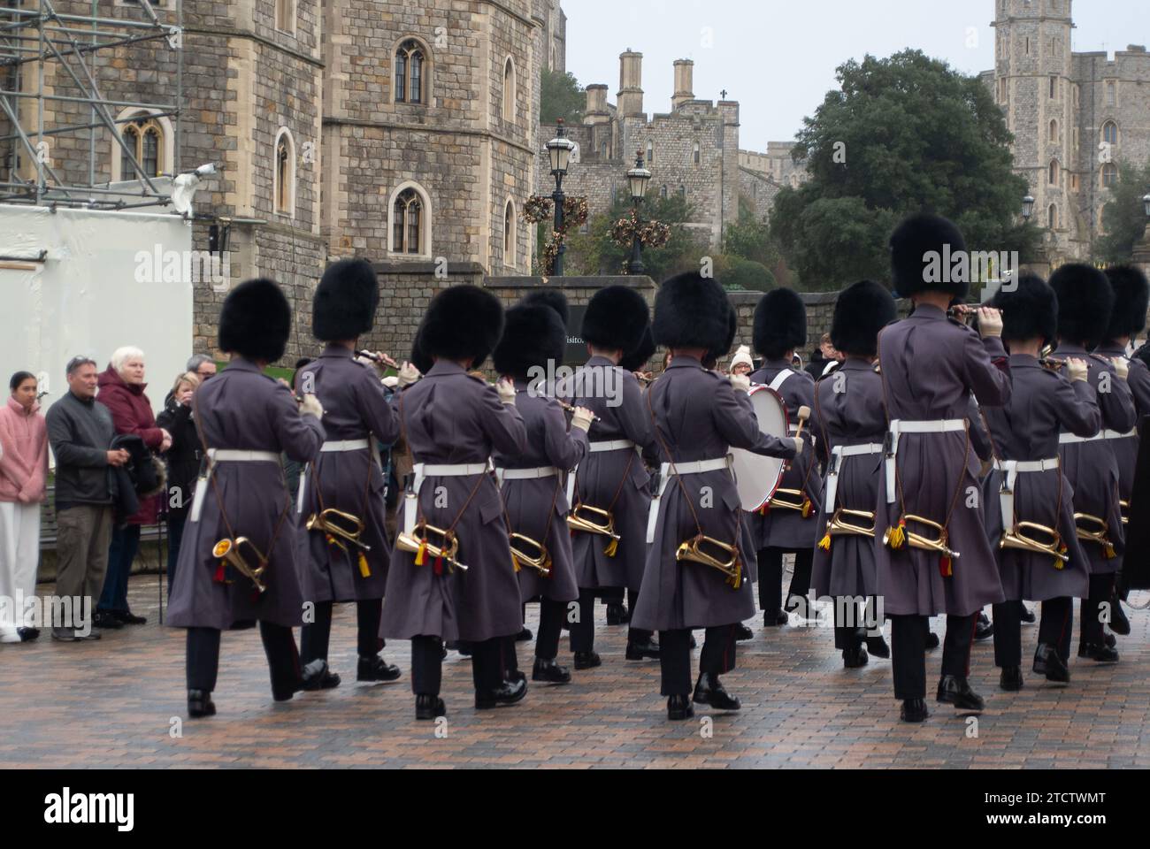 Windsor, Berkshire, UK. 14th December, 2023. The Changing the Guard in Windsor, Berkshire today ...