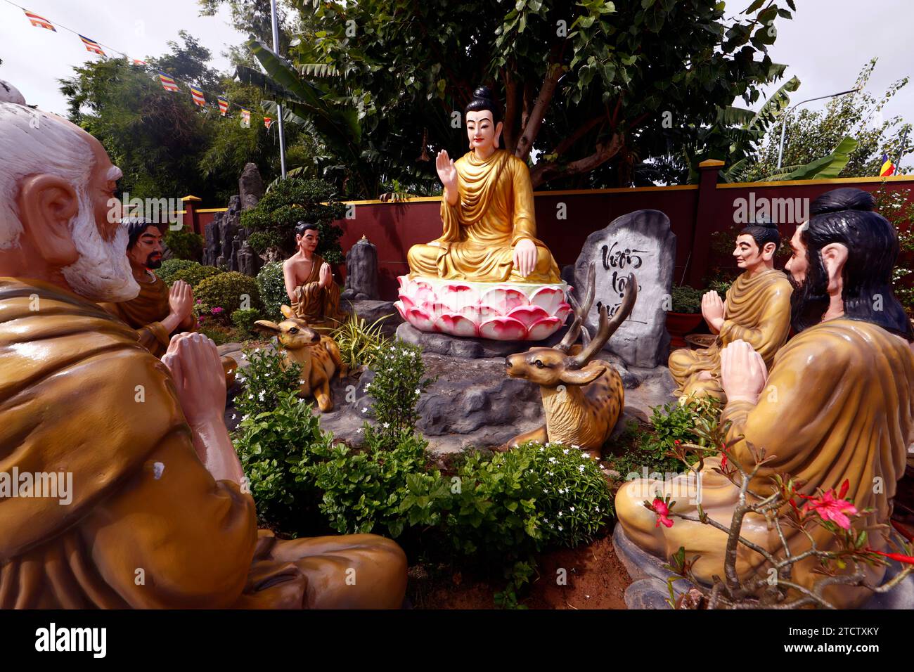 First sermon of the buddha hi-res stock photography and images - Alamy