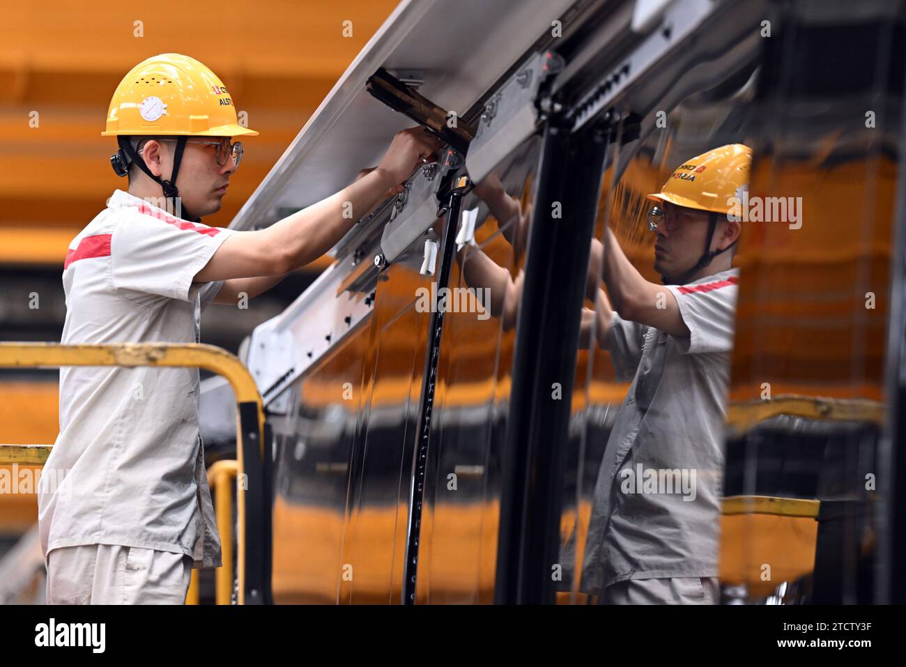 China railway rolling stock corp hi-res stock photography and images ...