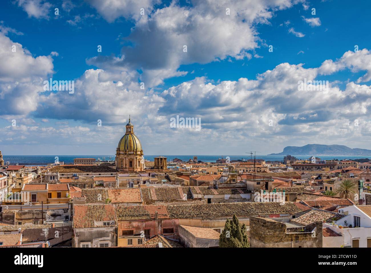 Palermo city historic center hi-res stock photography and images - Alamy