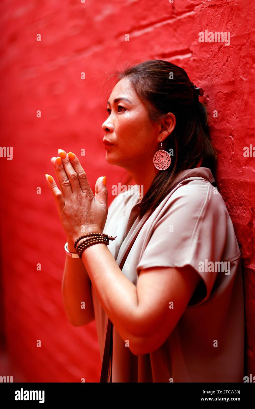 Emperor Jade Pagoda (Chua Ngoc Hoang or Phuoc Hai Tu). Taoist temple ...
