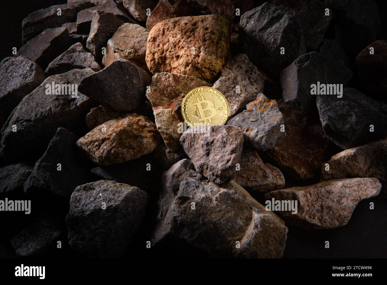 Mined rock hi-res stock photography and images - Alamy