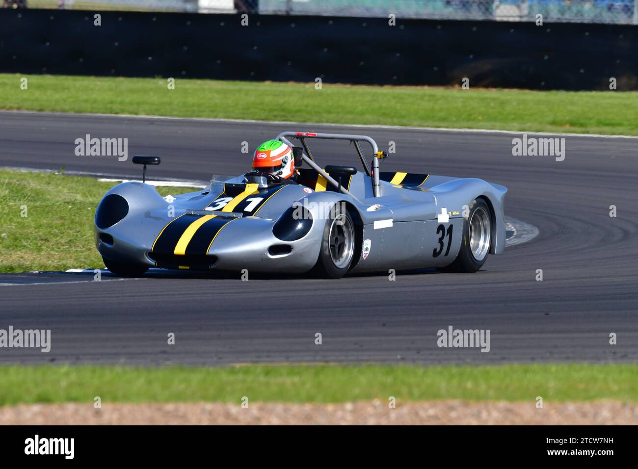 Robert Tusting, Neil Fowler, Lenham P69 Spider, HSCC GT & SR ...