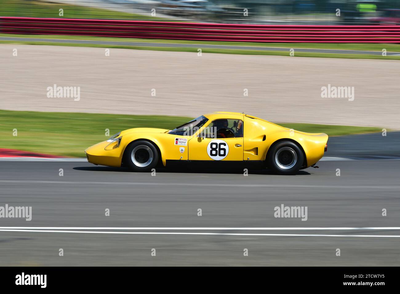 Dan Balfour, Chevron B8, HSCC GT & SR Championship for Guards Trophy ...