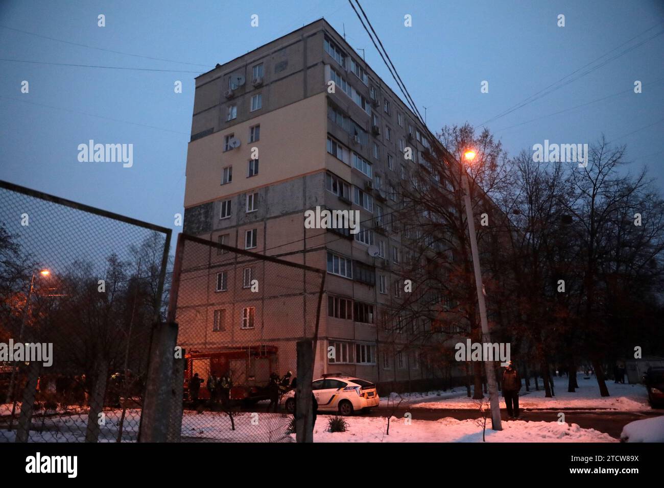 Non Exclusive: KYIV, UKRAINE - DECEMBER 13, 2023 - A residential ...