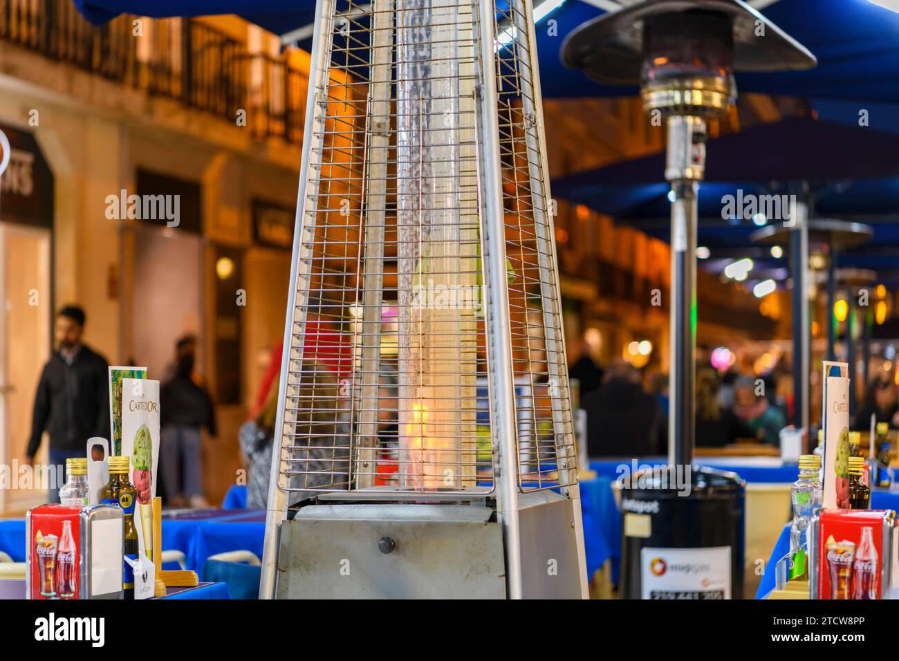 Bar heater hi-res stock photography and images - Alamy