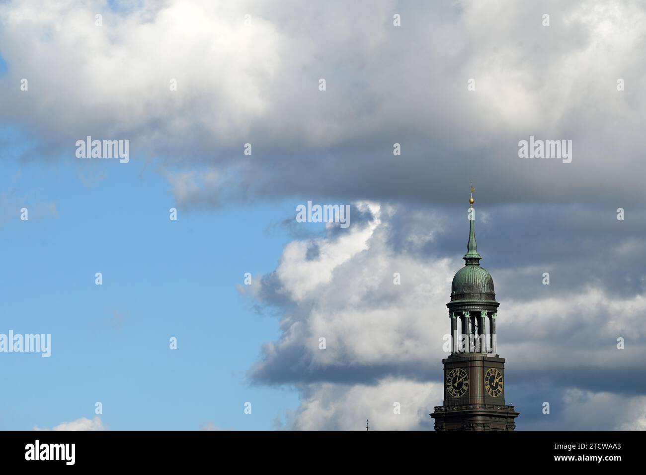 St michaelis church hamburger hi-res stock photography and images - Alamy