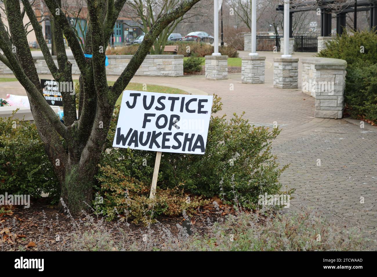 Waukesha Christmas Parade Memorial Stock Photo - Alamy Waukesha Christmas Parade Memorial Stock Photo - Alamy