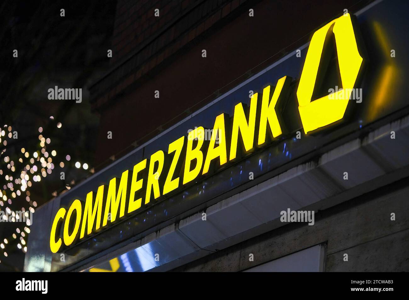 Düsseldorf 14.12.2023 Commerzbank Bankfiliale Nordstraße Düsseldorf ...
