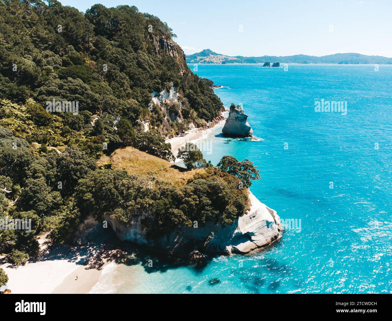 Cove beaches hi-res stock photography and images - Alamy