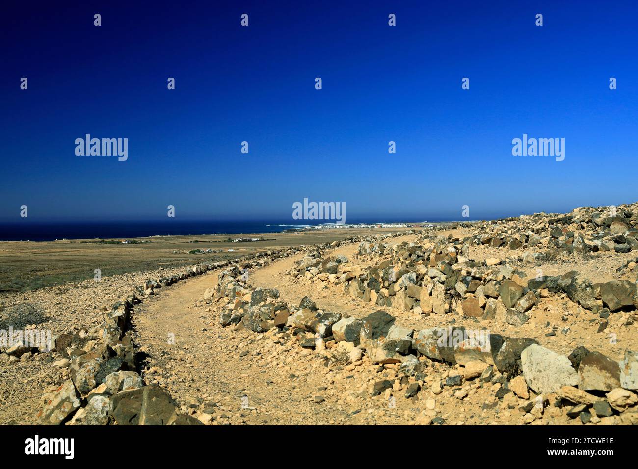 Wolf pattons labyrinth hi-res stock photography and images - Alamy