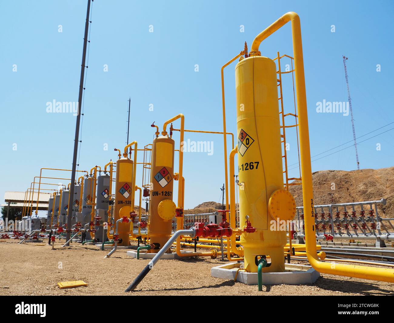 Oil and gas deposits in an oil field that supplies the New Talara ...
