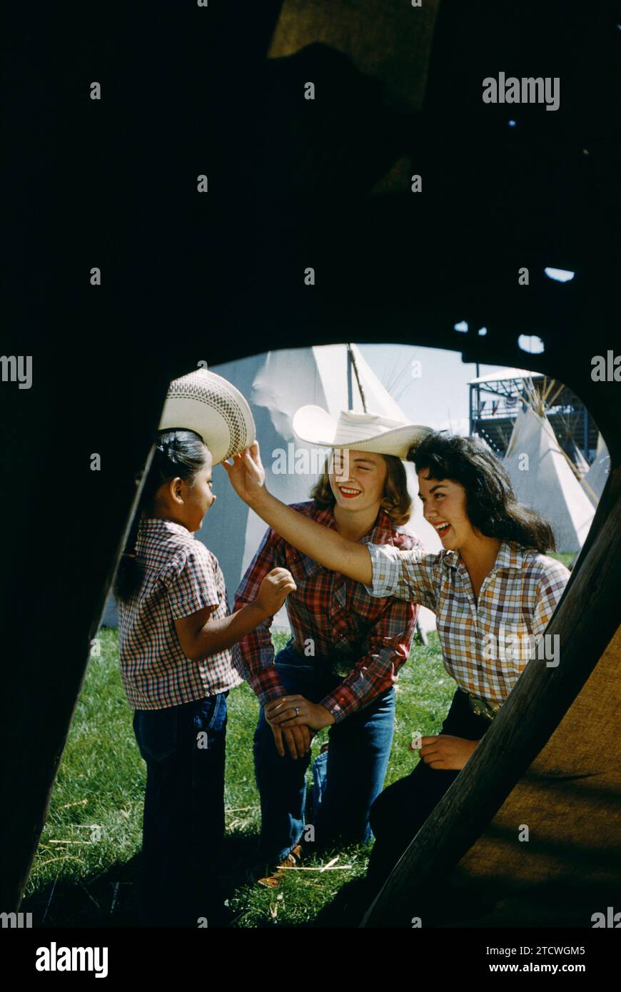 EUGENE, OR - SEPTEMBER, 1958: Diana Del Gorde and Gretchen Freed talk ...