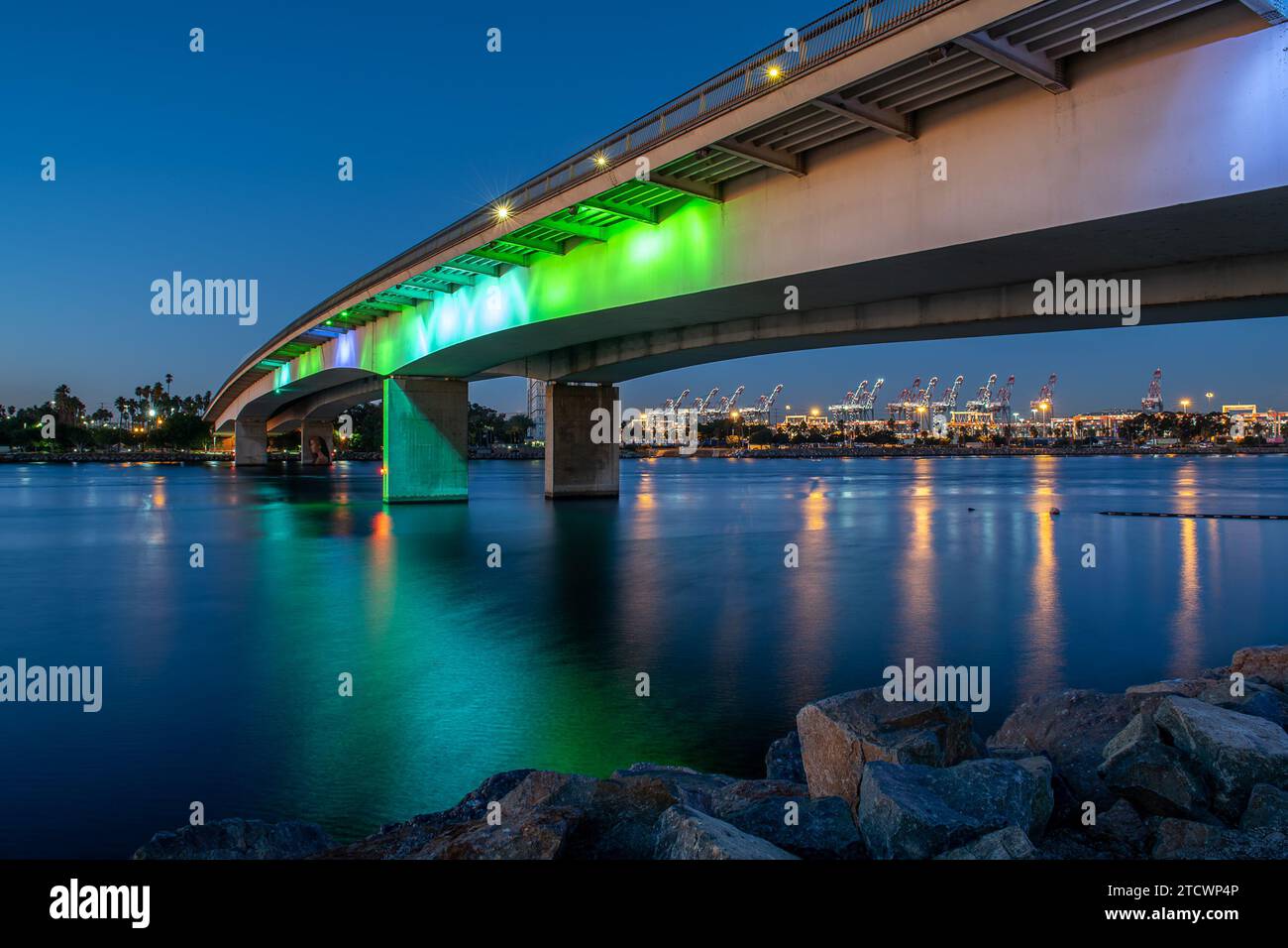 Downtown long beach skyline hi-res stock photography and images - Alamy