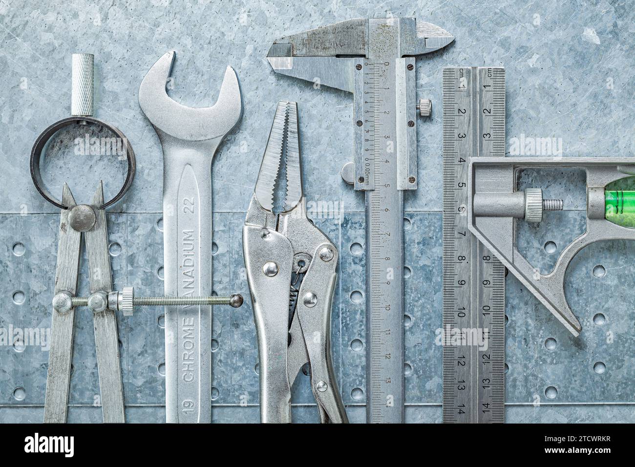 Metalic tools hi-res stock photography and images - Alamy