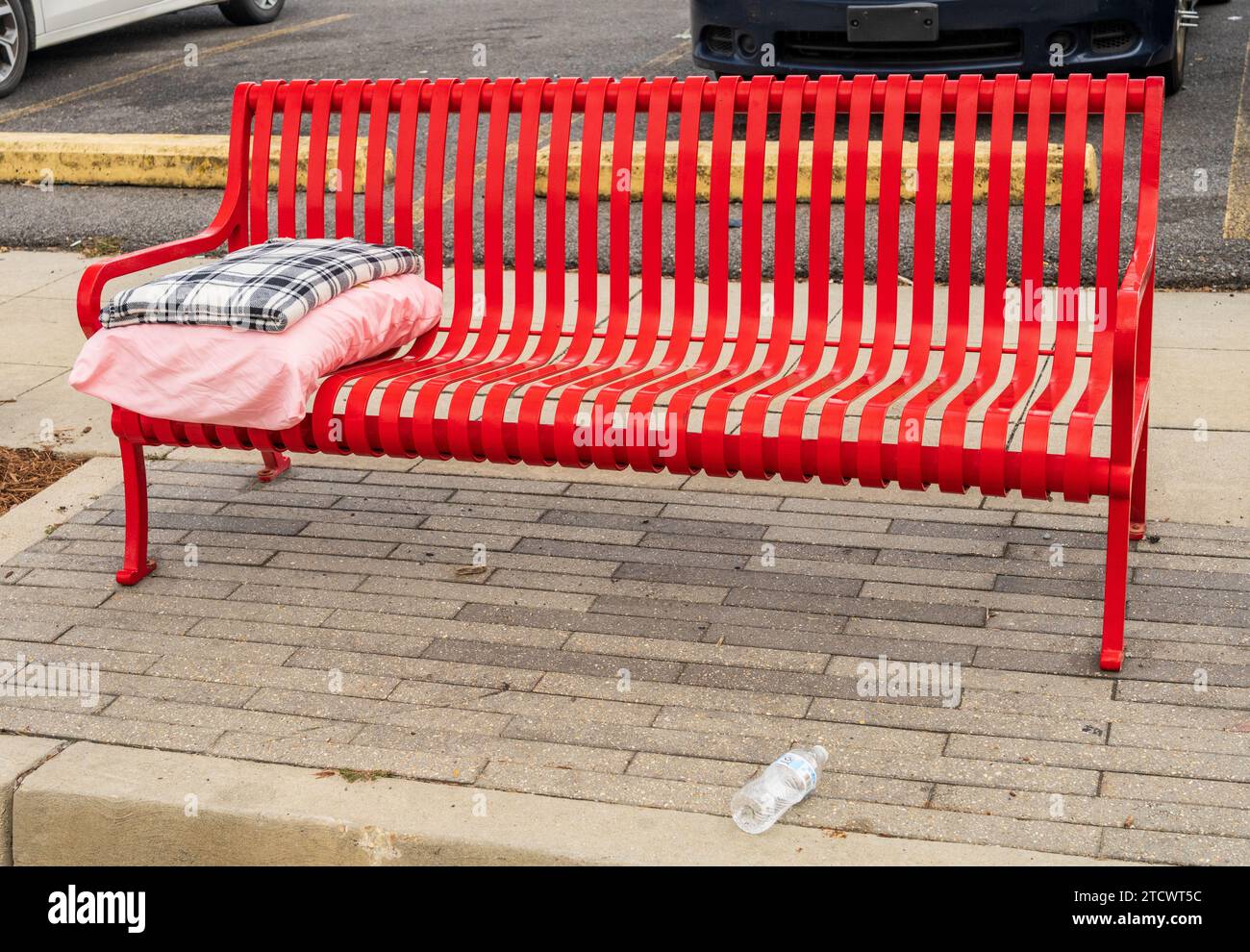 Homelessness bed hi-res stock photography and images - Alamy