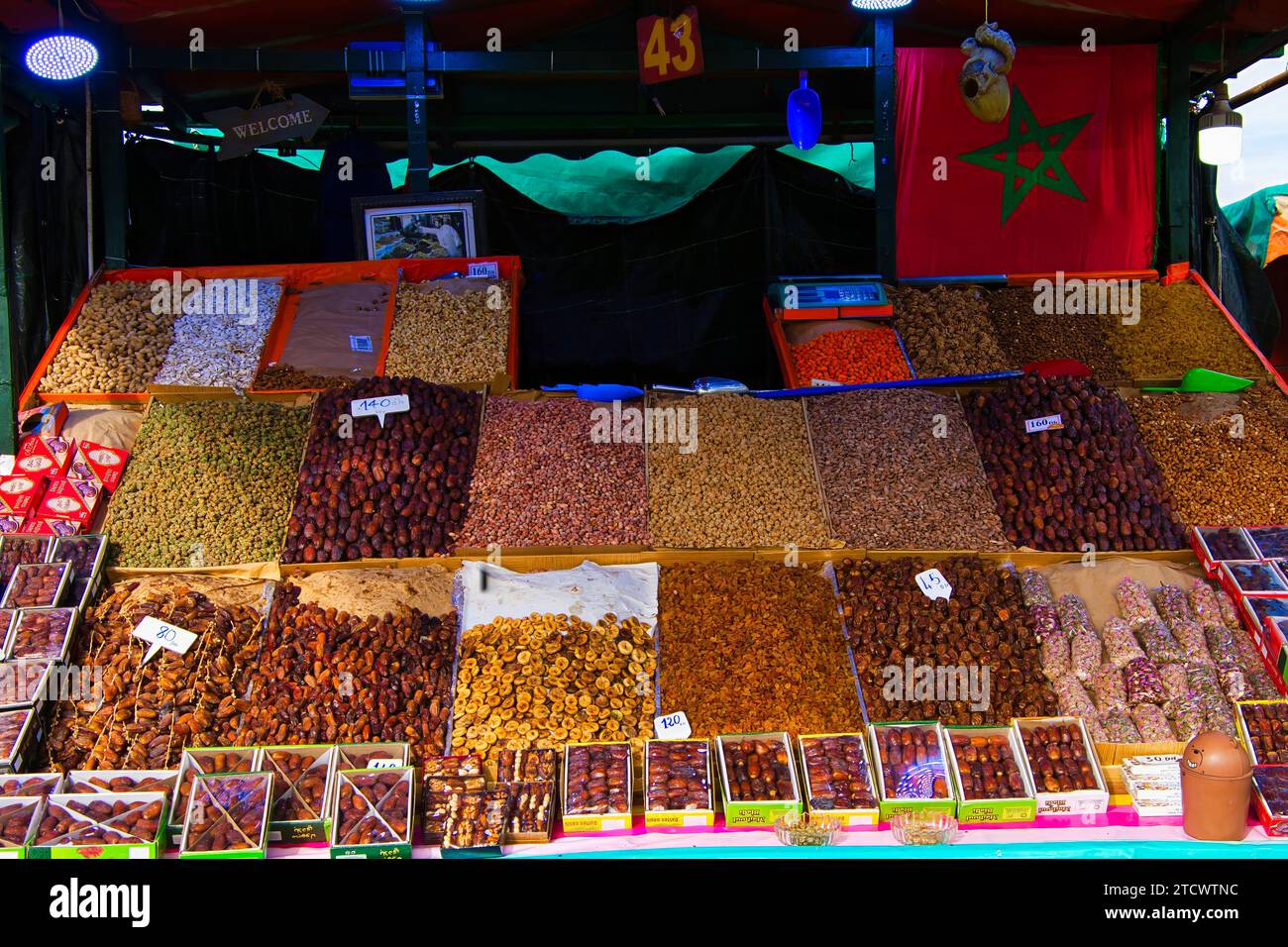 Spices and nuts on the market in Marrakech, Morocco Stock Photo - Alamy