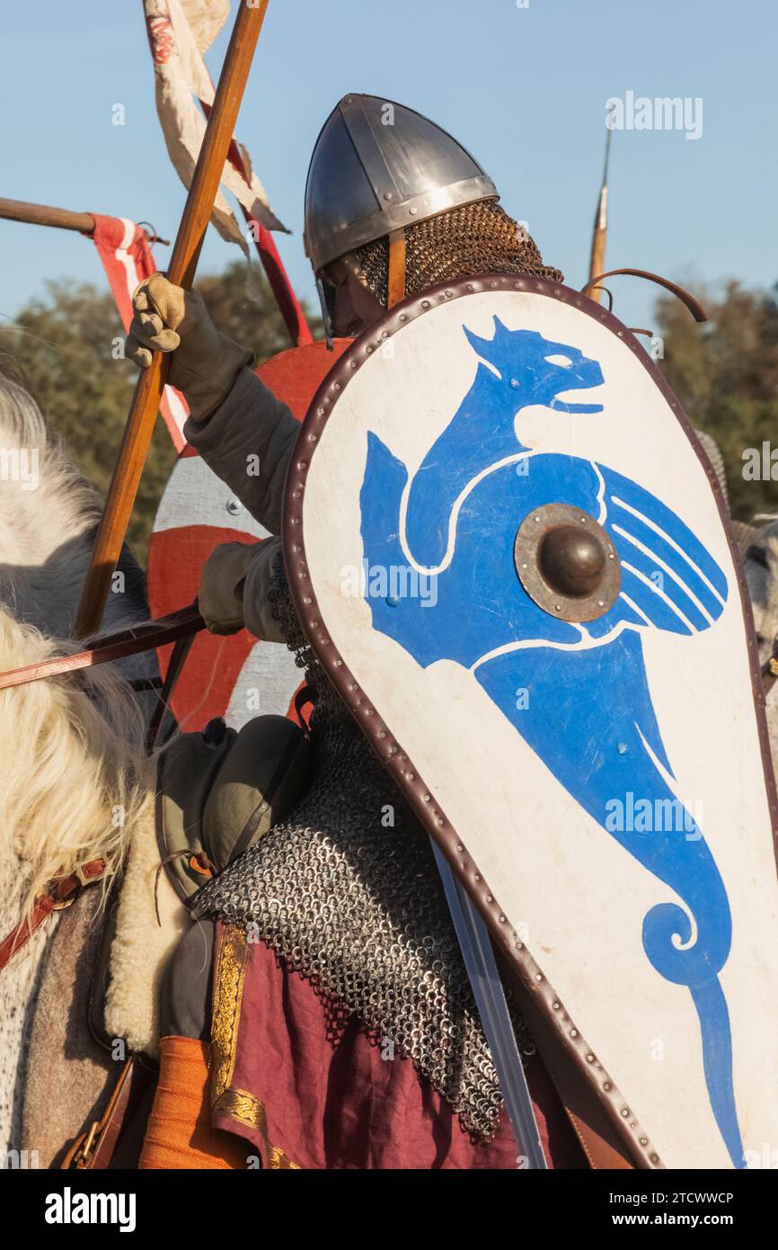 Norman knight on horseback dressed in medieval armour hi-res stock ...