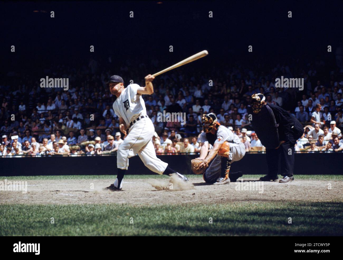 DETROIT, MI - JUNE 28: Harvey Kuenn #7 of the Detroit Tigers fouls the ...