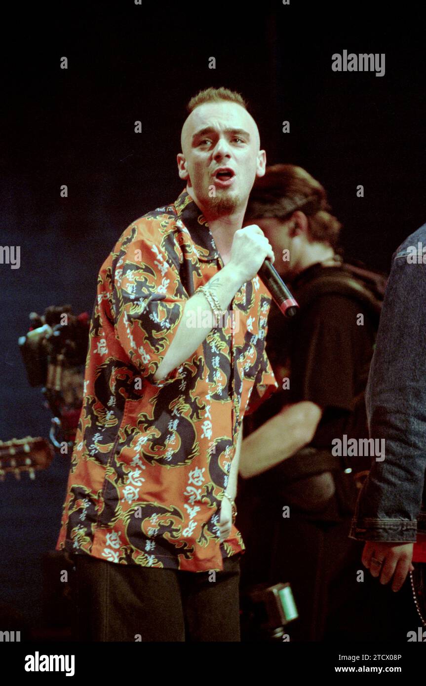 105 night express 2000 hi-res stock photography and images - Alamy