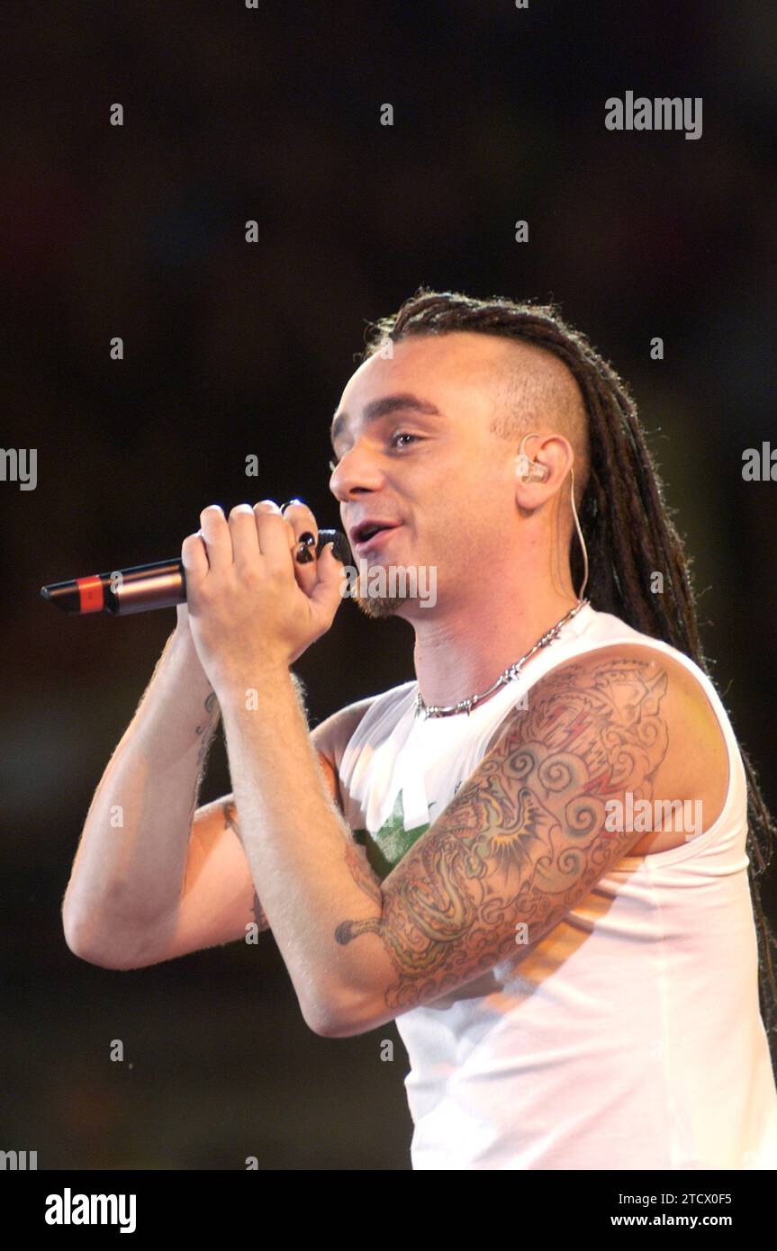 J ax 2002 hi-res stock photography and images - Alamy