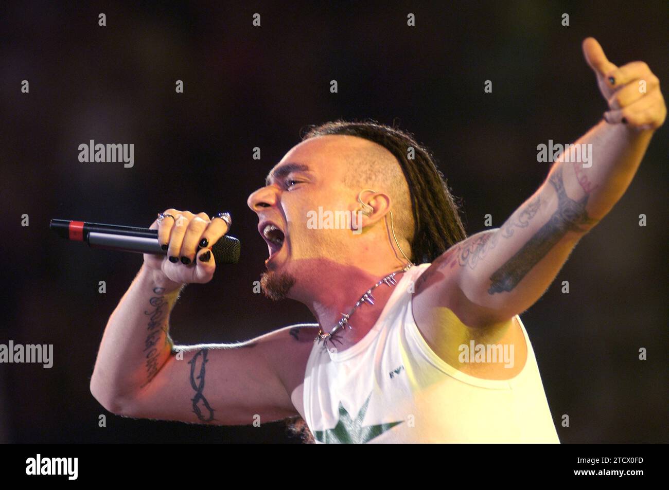 J ax 2002 hi-res stock photography and images - Alamy