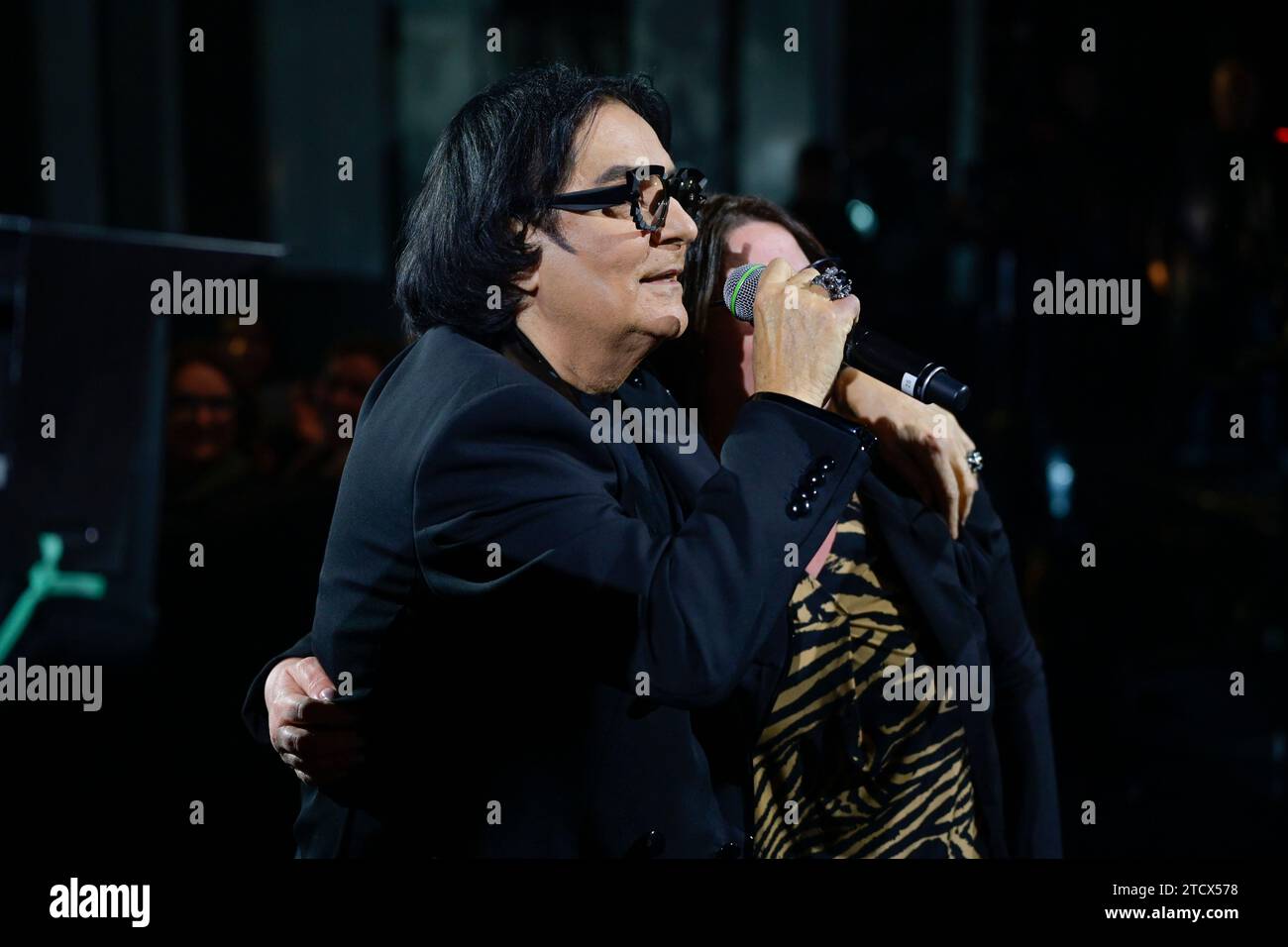 Renato Zero performs the special Rai Rischiatutto 70 program for the 70 ...