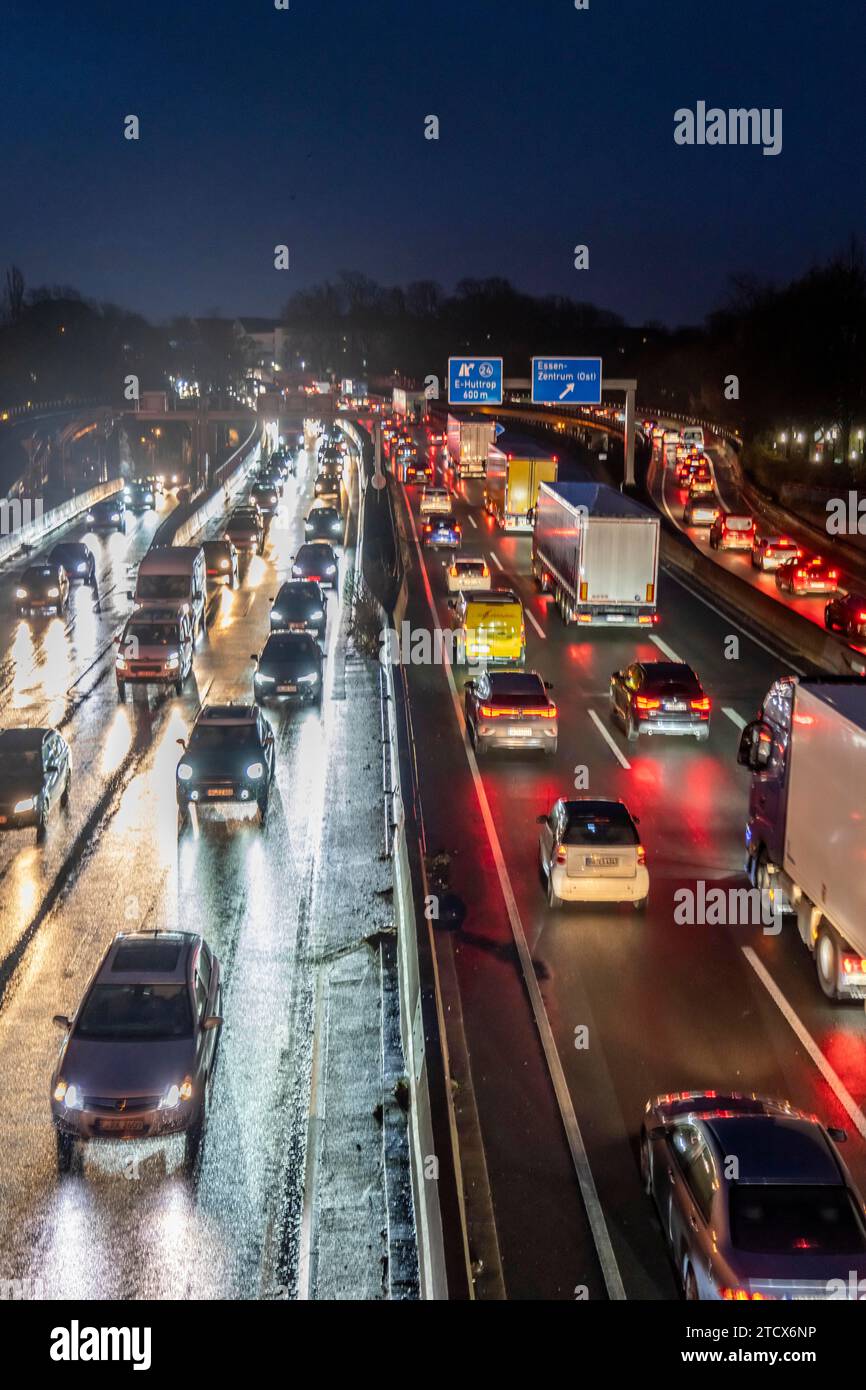 Evening traffic jam on the A40 motorway, city thoroughfare, Essen ...
