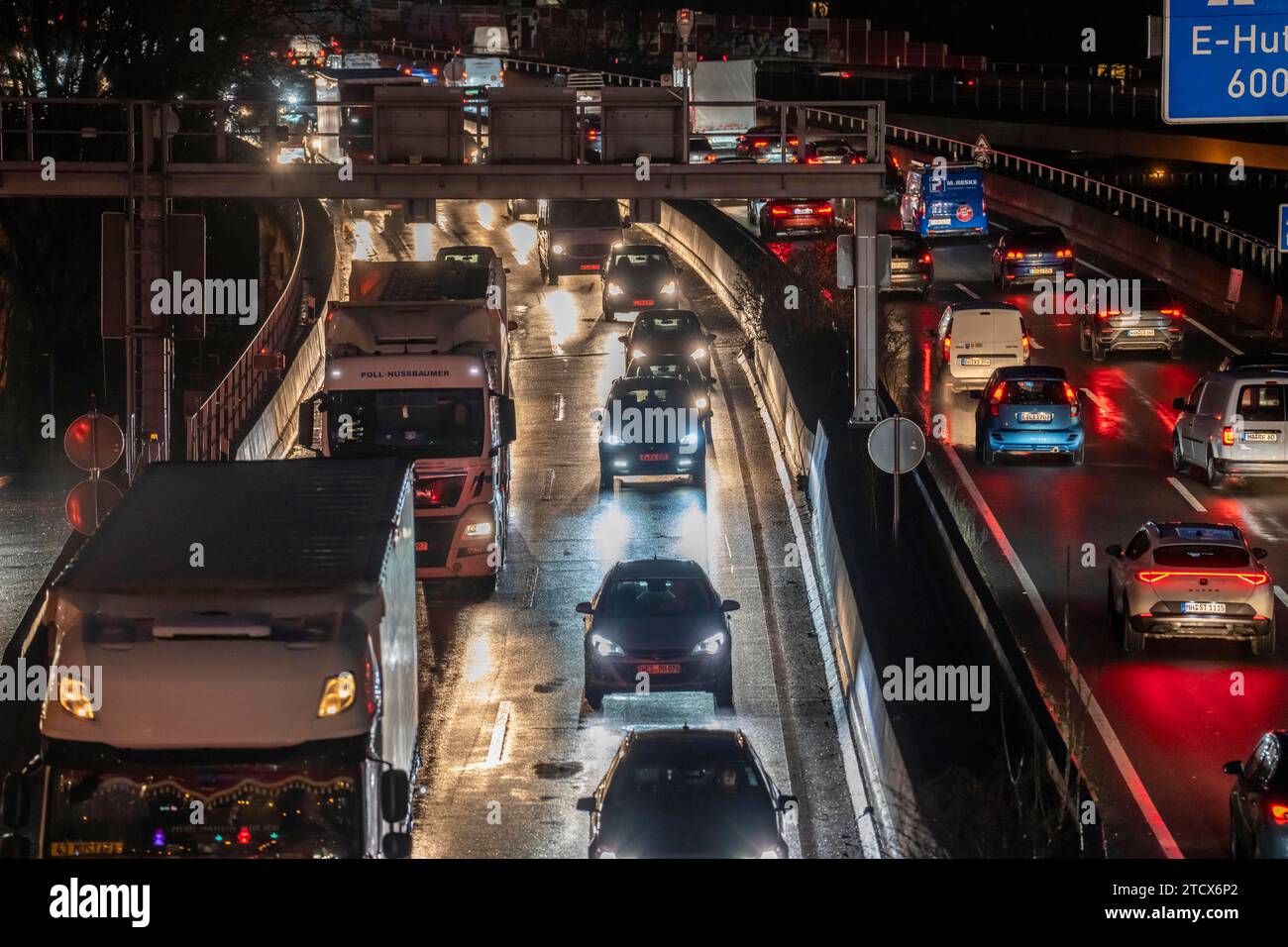 Evening traffic jam on the A40 motorway, city thoroughfare, Essen ...