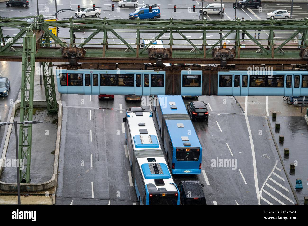 WSW buses at the central bus station, WSW buses, at the main railway station, suspension railway ...