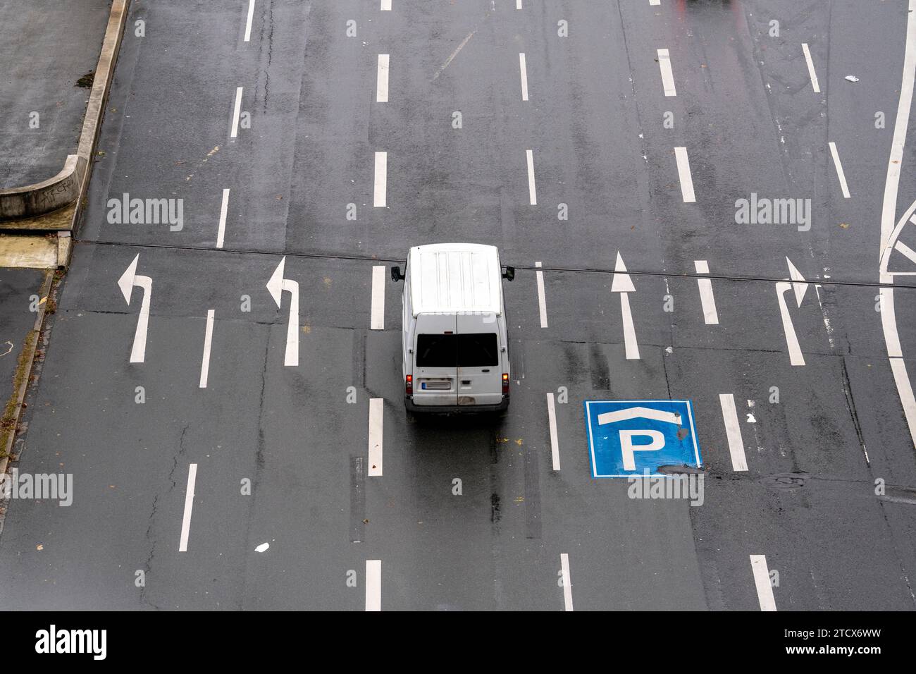 City centre road, 5 lanes at a traffic light junction, for different ...