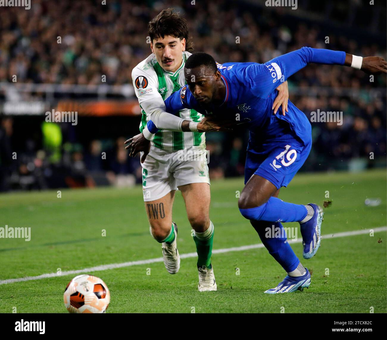 Fase de grupos de la uefa europa league hi-res stock photography and ...