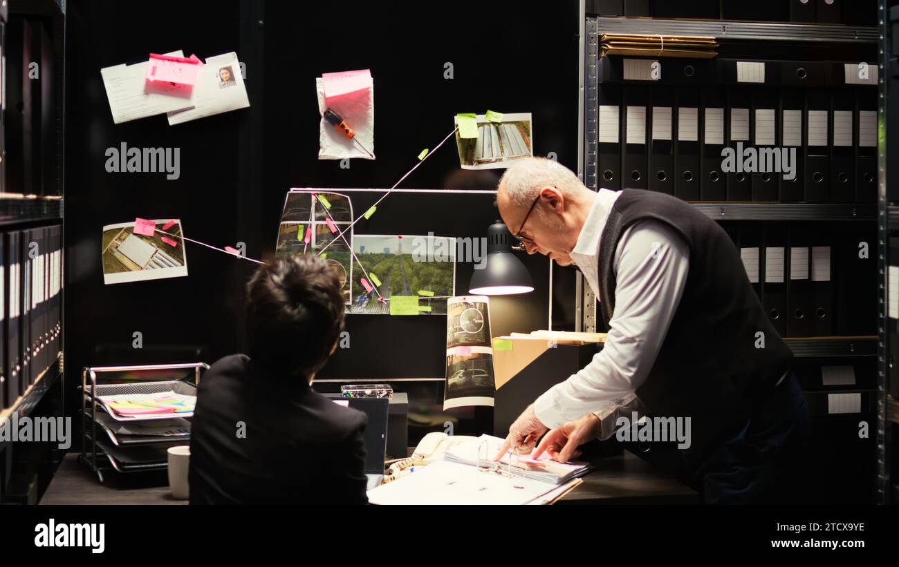 Evidence gathering team hi-res stock photography and images - Alamy